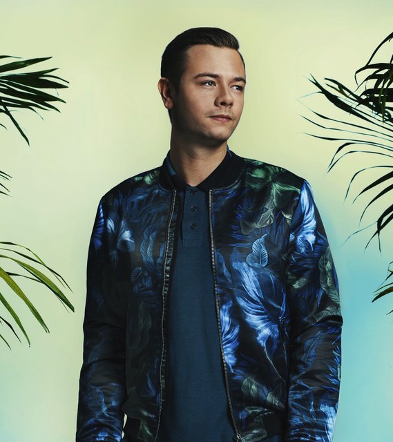 Sam Feldt am 19. Februar live in Sölden bei der Electric Mountain Party ...