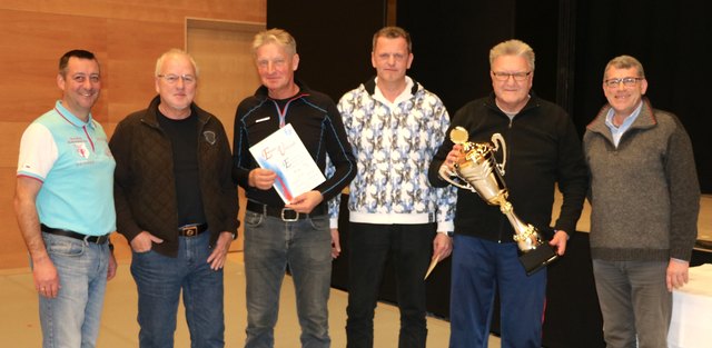 Lenzinger Marktmeisterschaft im Eisstockschießen - Vöcklabruck