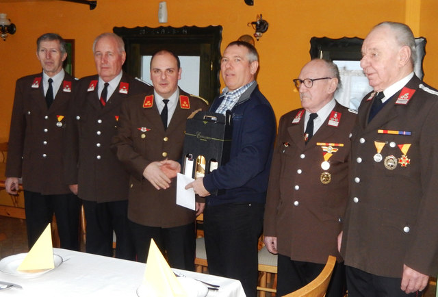 Michael Sauerzapf feiert den 50er - Mattersburg