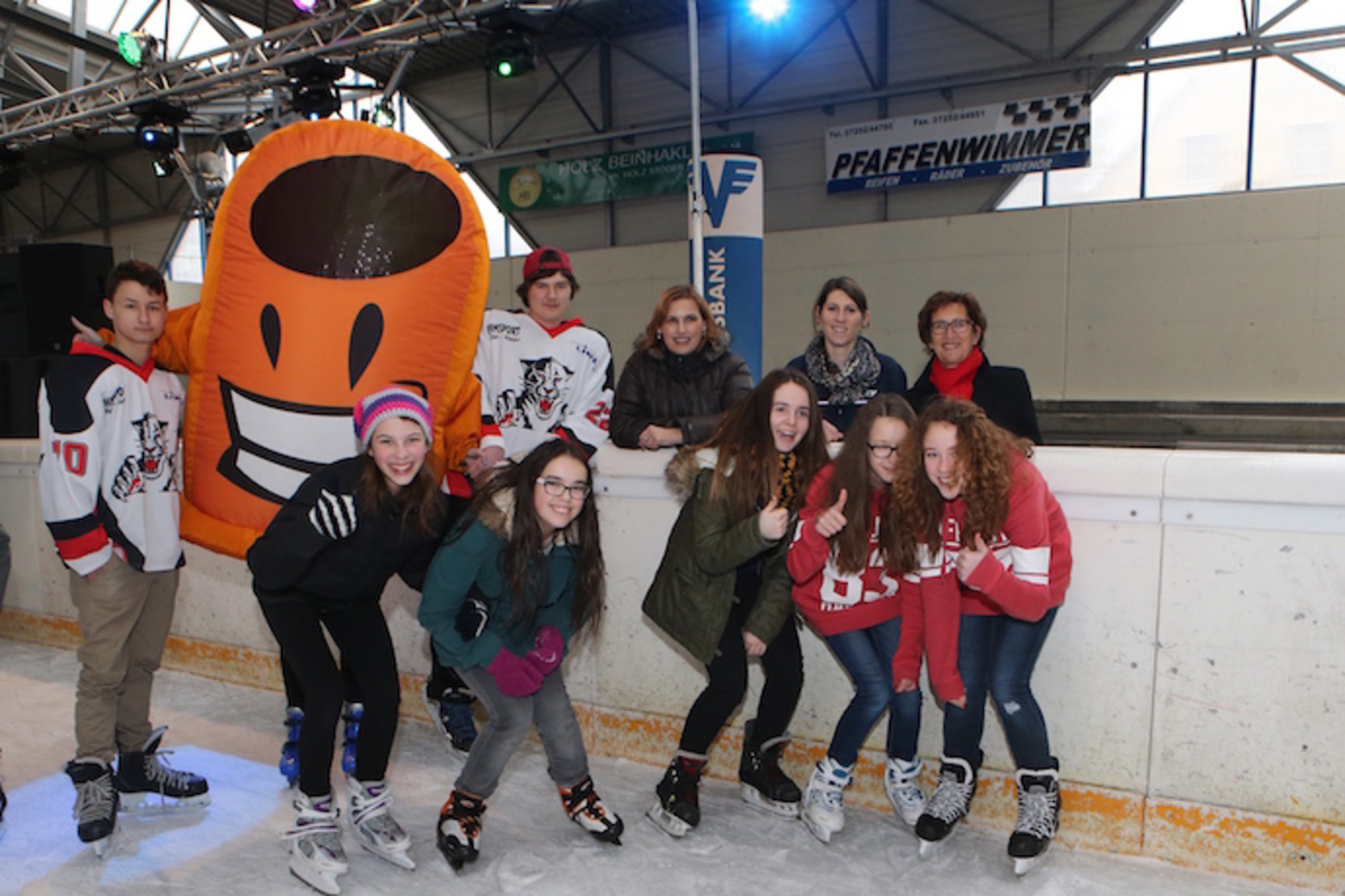 Großer Besucherandrang bei der Eisdisco - Steyr & Steyr Land
