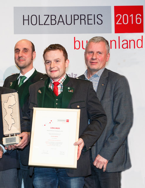 Strobl Bau - Holzbau holt burgenländischen Holzbaupreis - Weiz