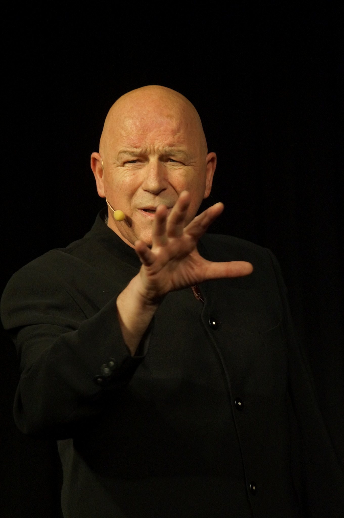 Alexander Goebl mit einem grandiosen "Solo" in der Stadtgalerie - Mödling