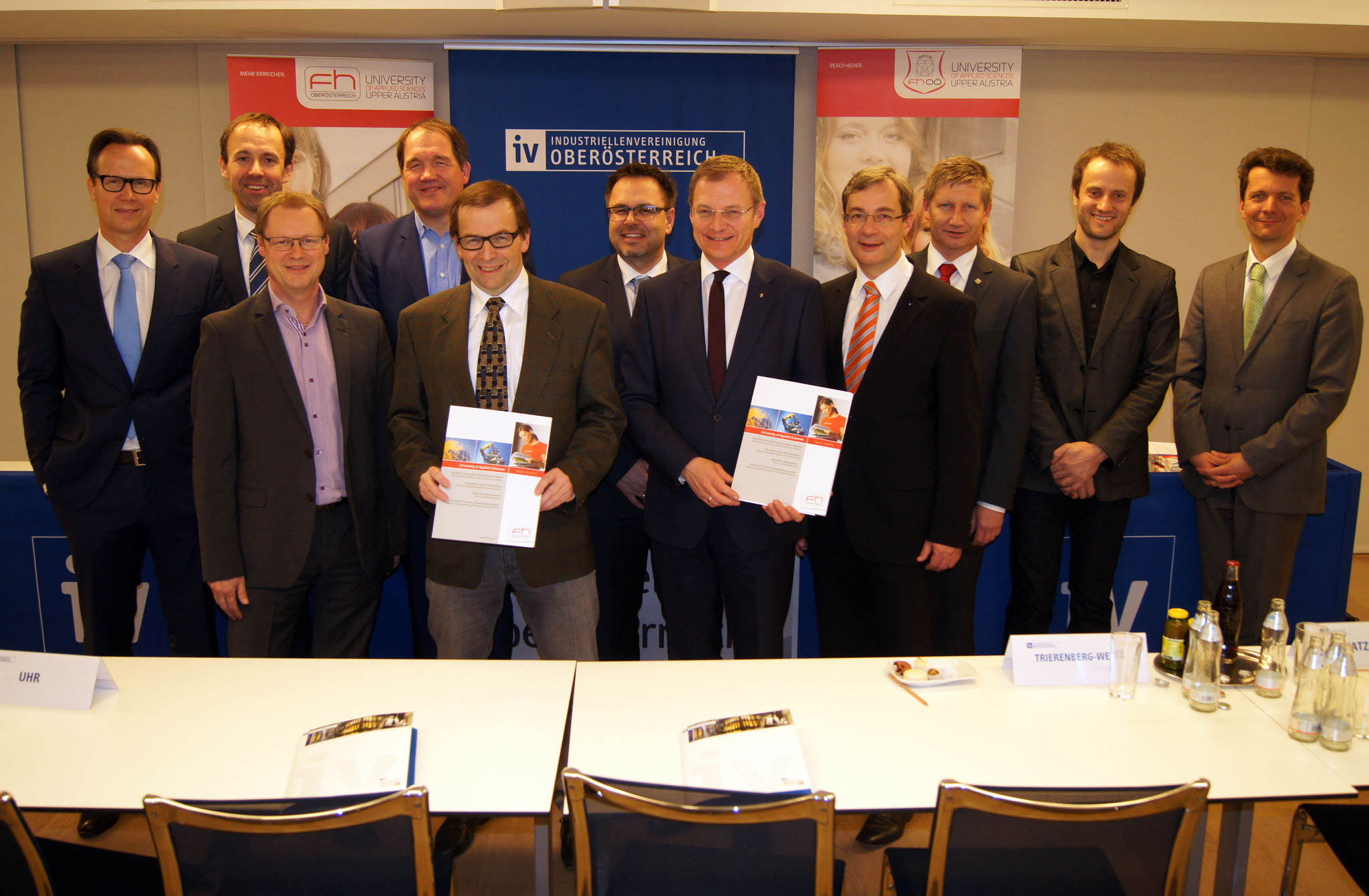 Erstes duales Studium an der FH OÖ startet mit 9 Unternehmen - Wels ...