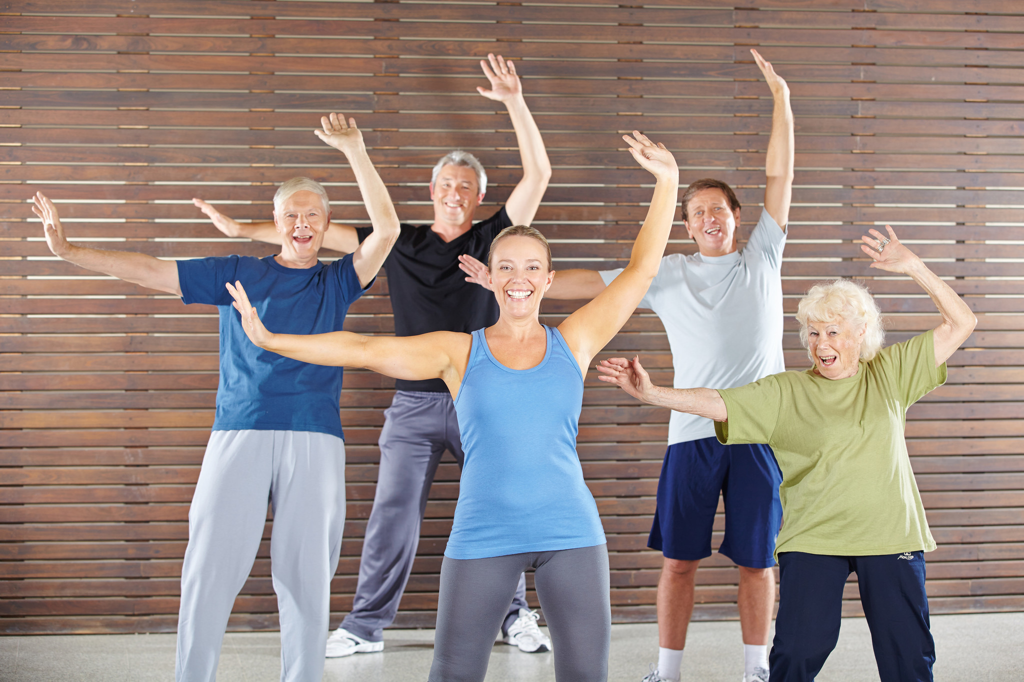 Bewegung H lt Fit F r Menschen Ab 50 Sch rding Bewegung H lt Fit F r Menschen Ab 50 Sch rding