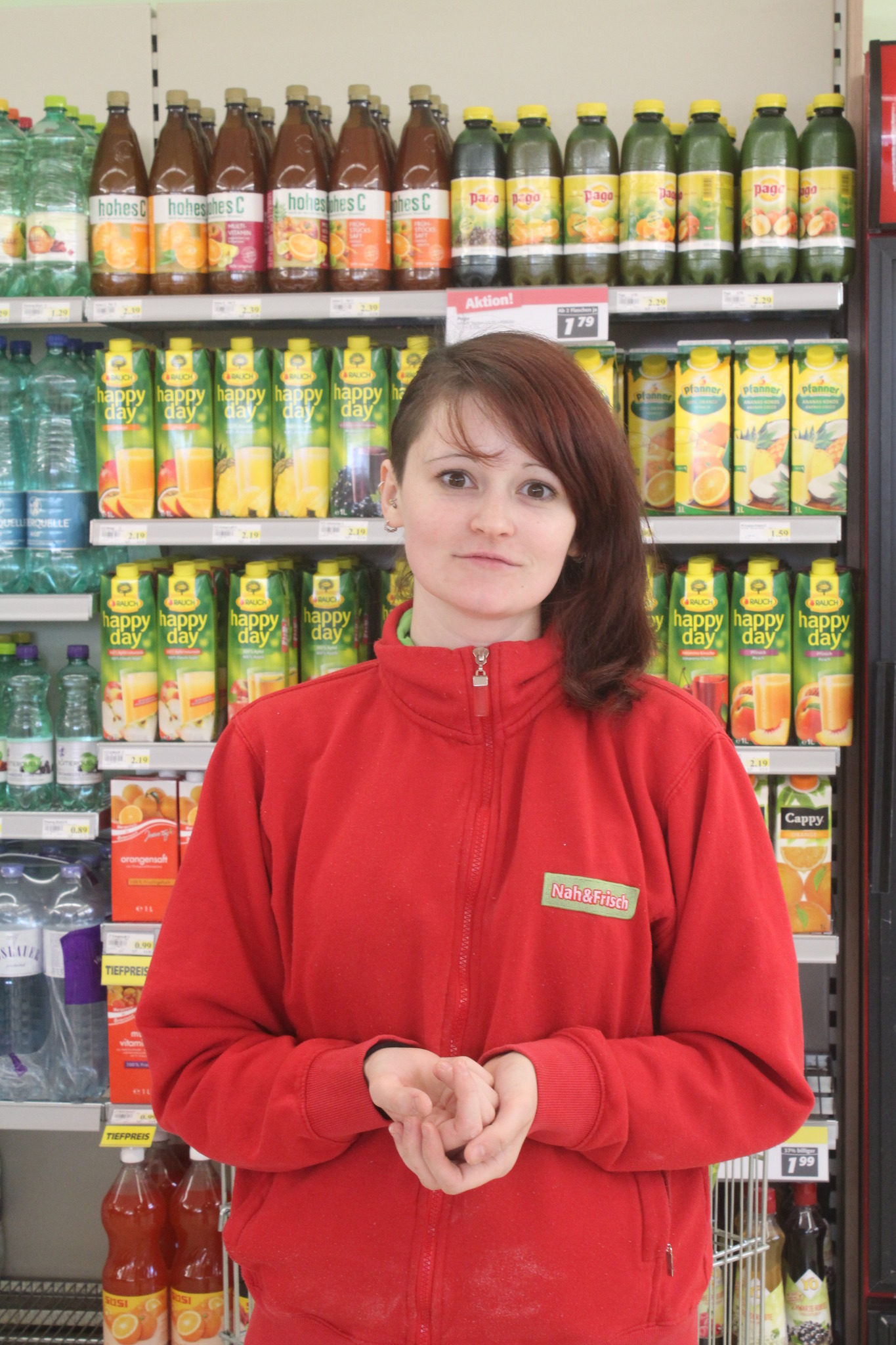 Unnötigen Müll vermeiden: Soll das Gratissackerl an der Kassa verboten ...