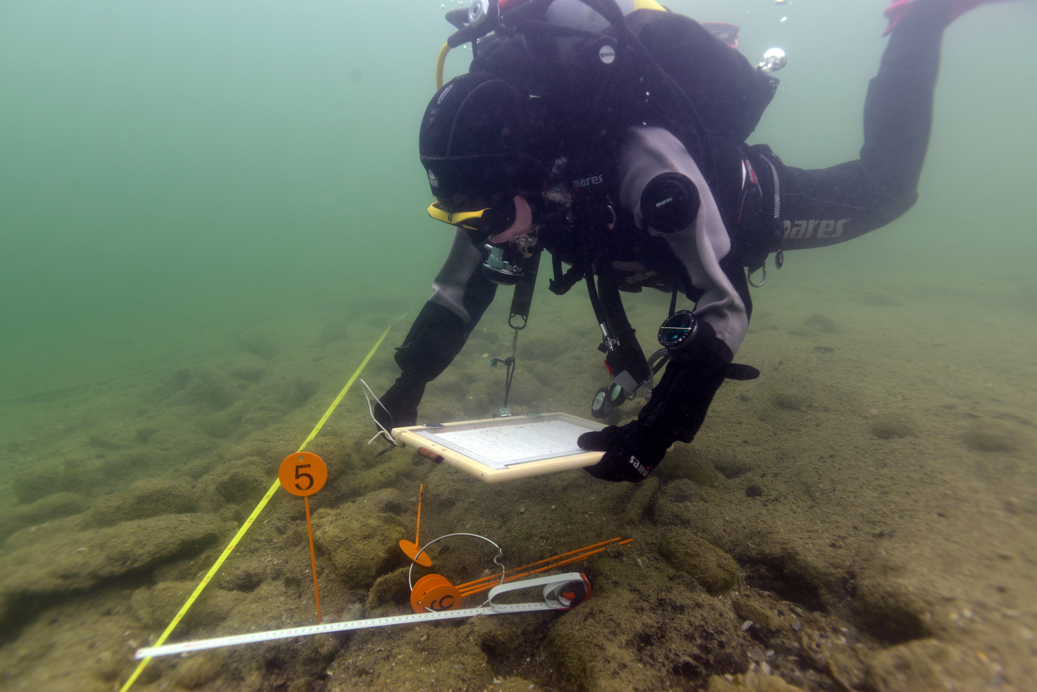 Für die Pfahlbauten auf Tauchstation - Klagenfurt Land
