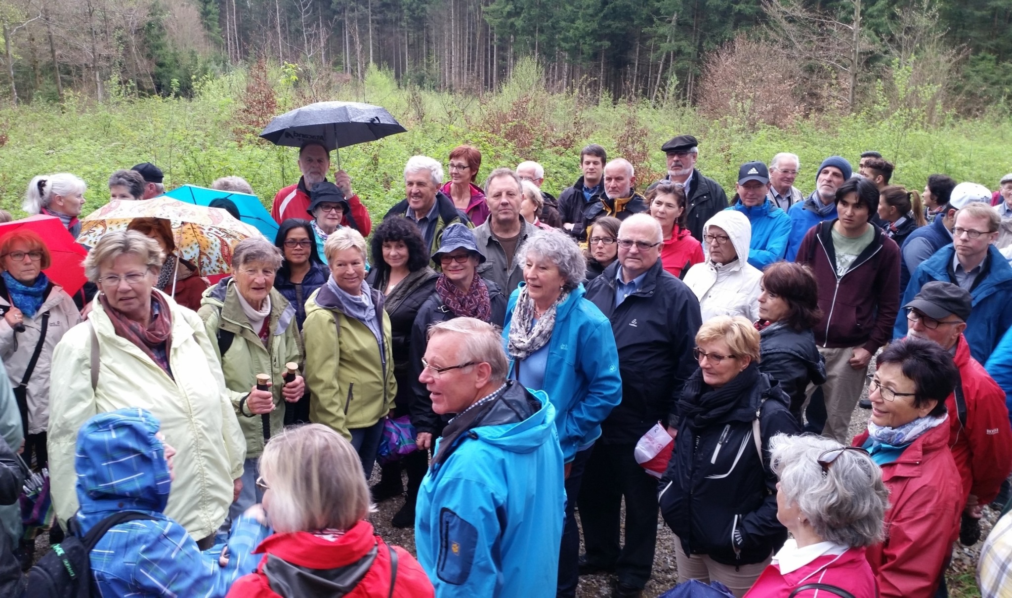 Beim „Hatschn & Ratschn“ gemeinsam Ranshofen erkundet - Braunau