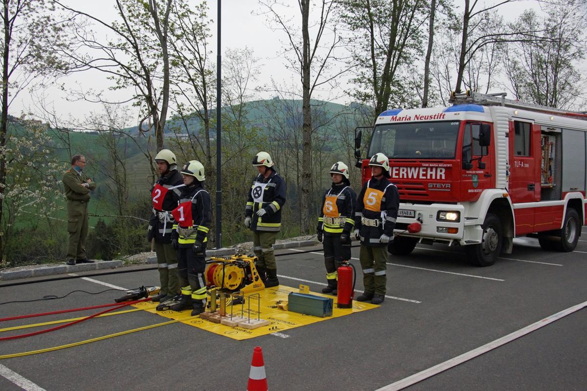 FF Maria Neustift und Sulzbach absolvierten "Technische Hilfeleistung ...