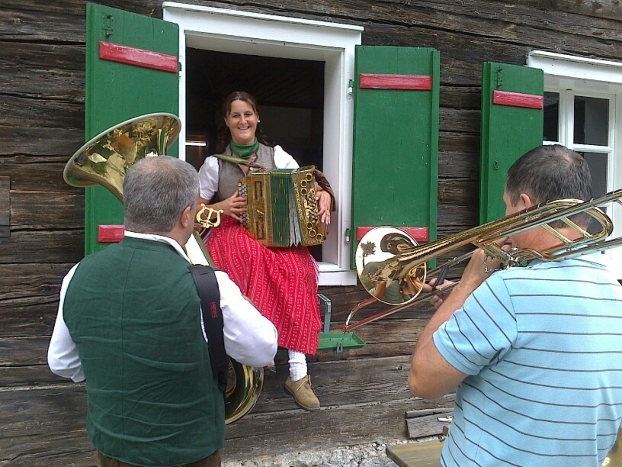 Wochá teil´n im Almtalerhaus am Mittwoch, 18. Mai 2016, 19 Uhr ...