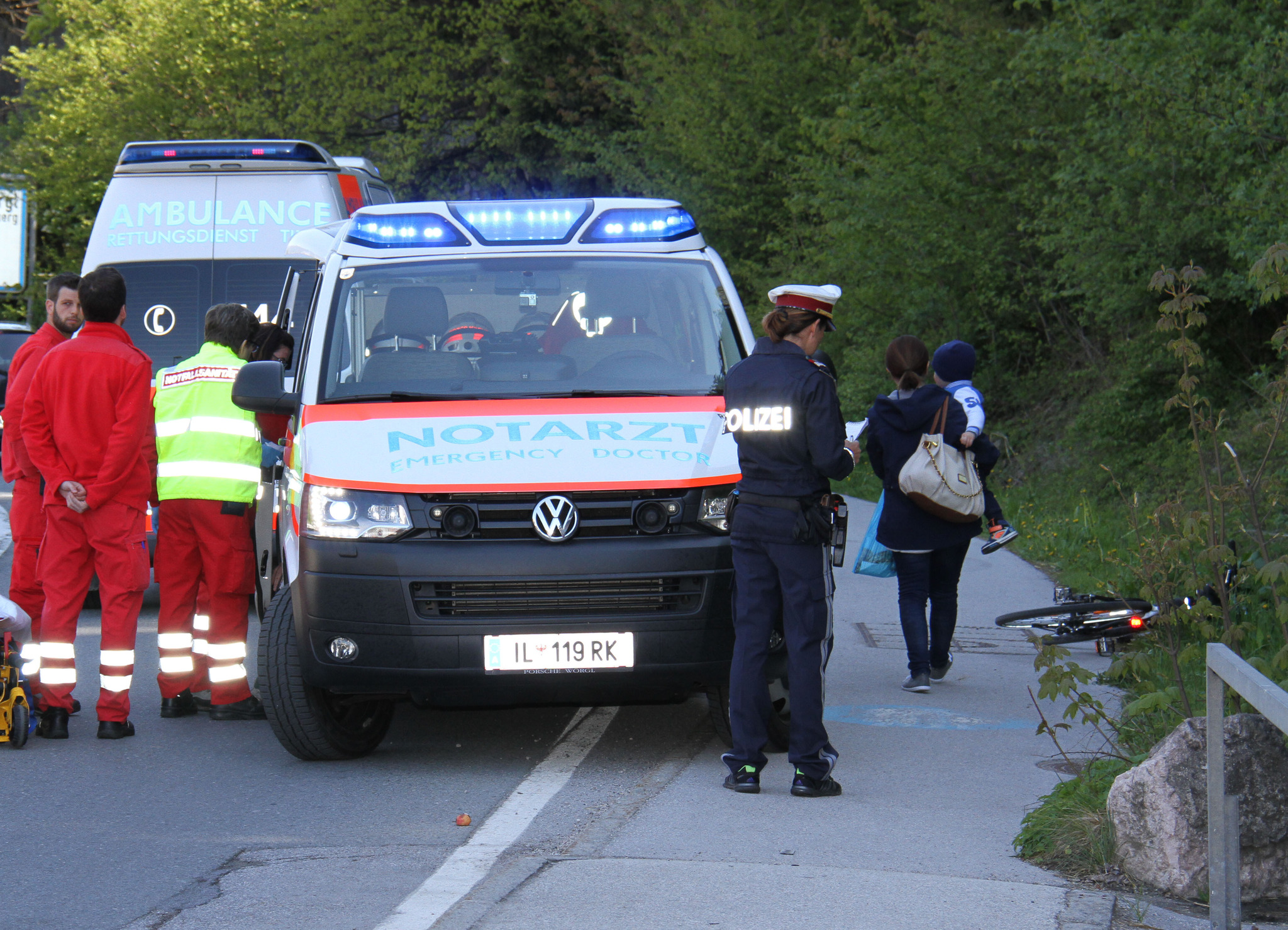 Radfahrer beim Einbiegen übersehen - Kufstein