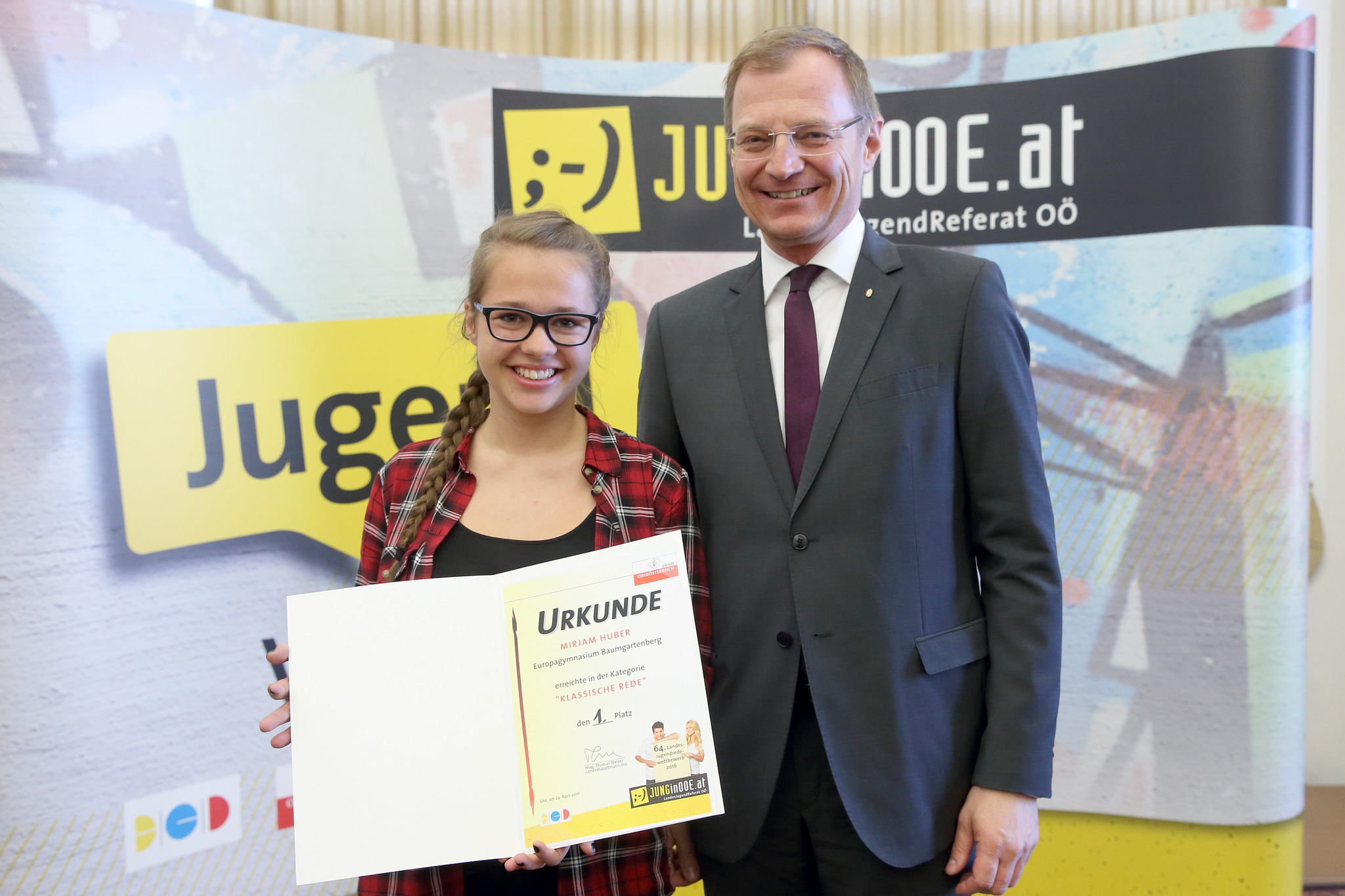 Erfolg für Mirjam Huber, Stefanie Hagn und Lea Nadja Kaiser bei Rede ...