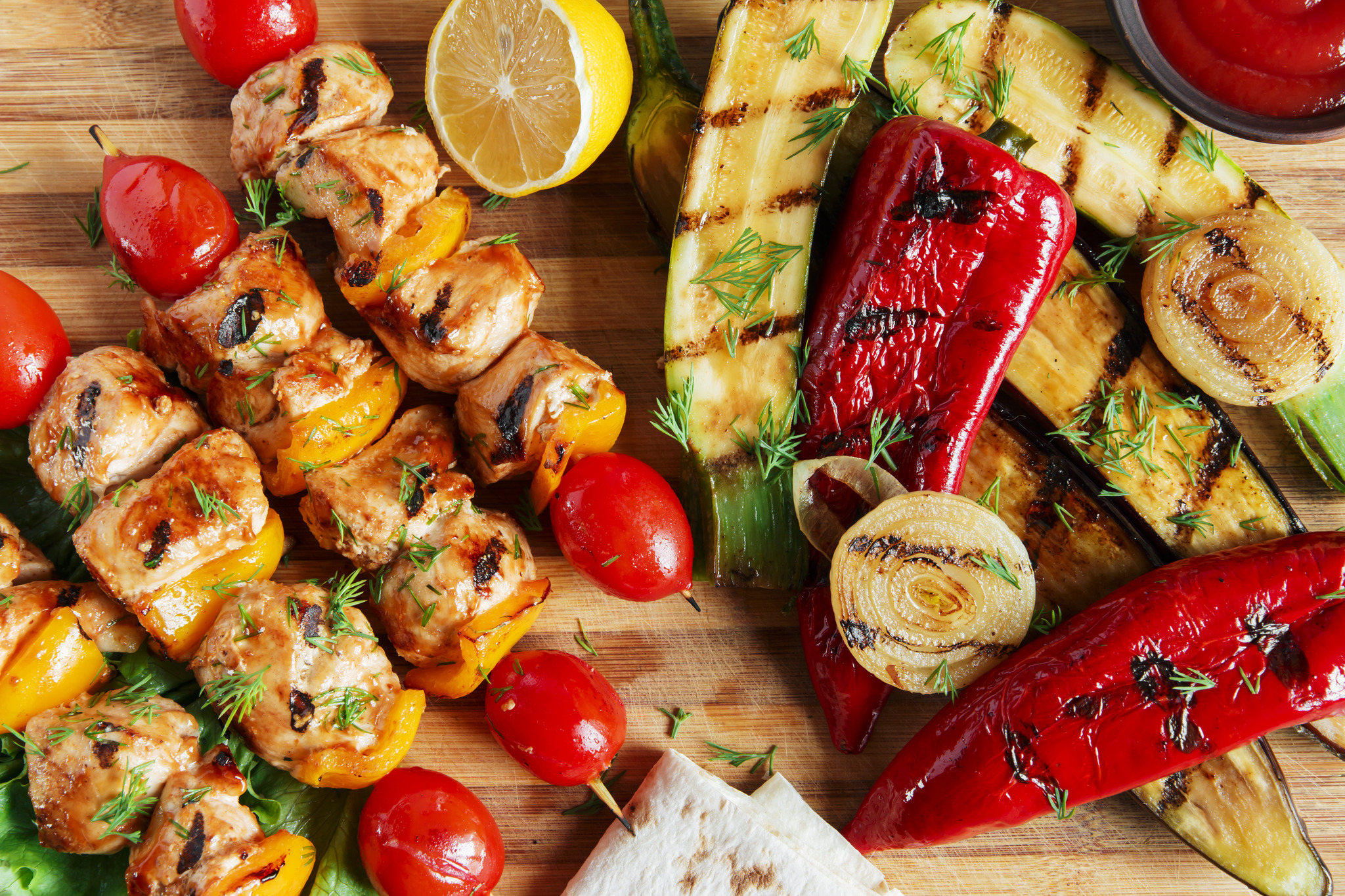 Gesunde Tipps zur Grillsaison