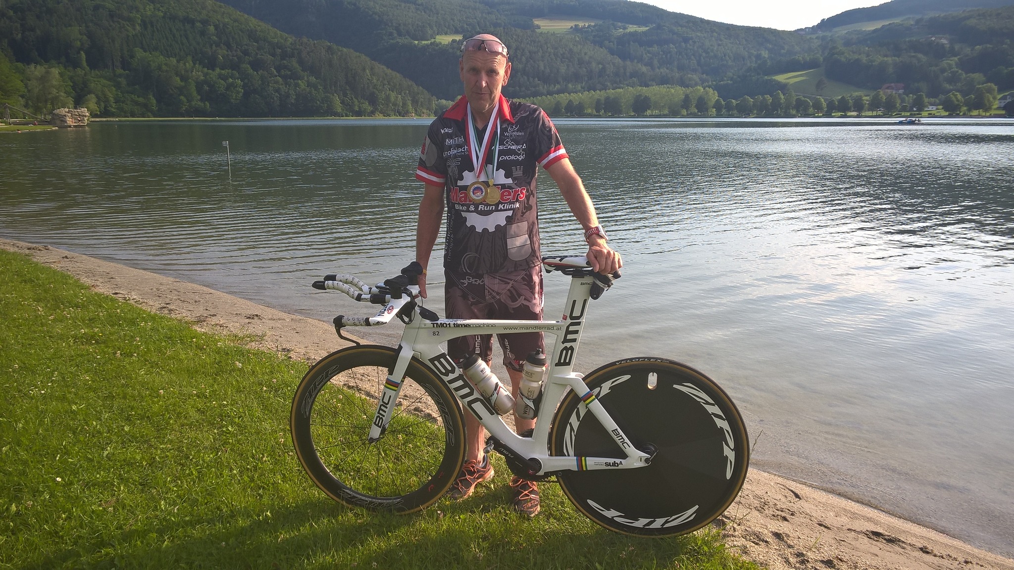 Ein Mann und ein Rad aus Eisen - Leoben