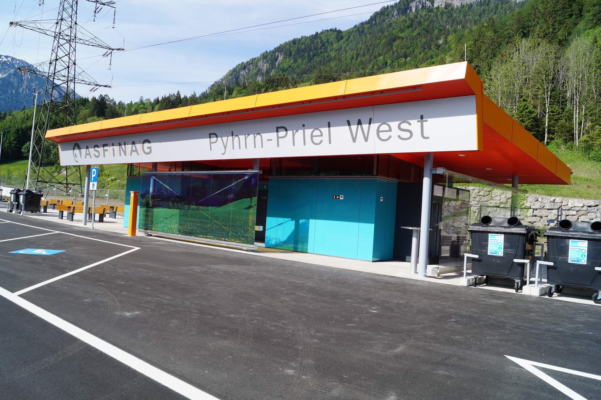 Neue komfortable und sichere Rastmöglichkeit an der A 9 Pyhrn-Autobahn ...