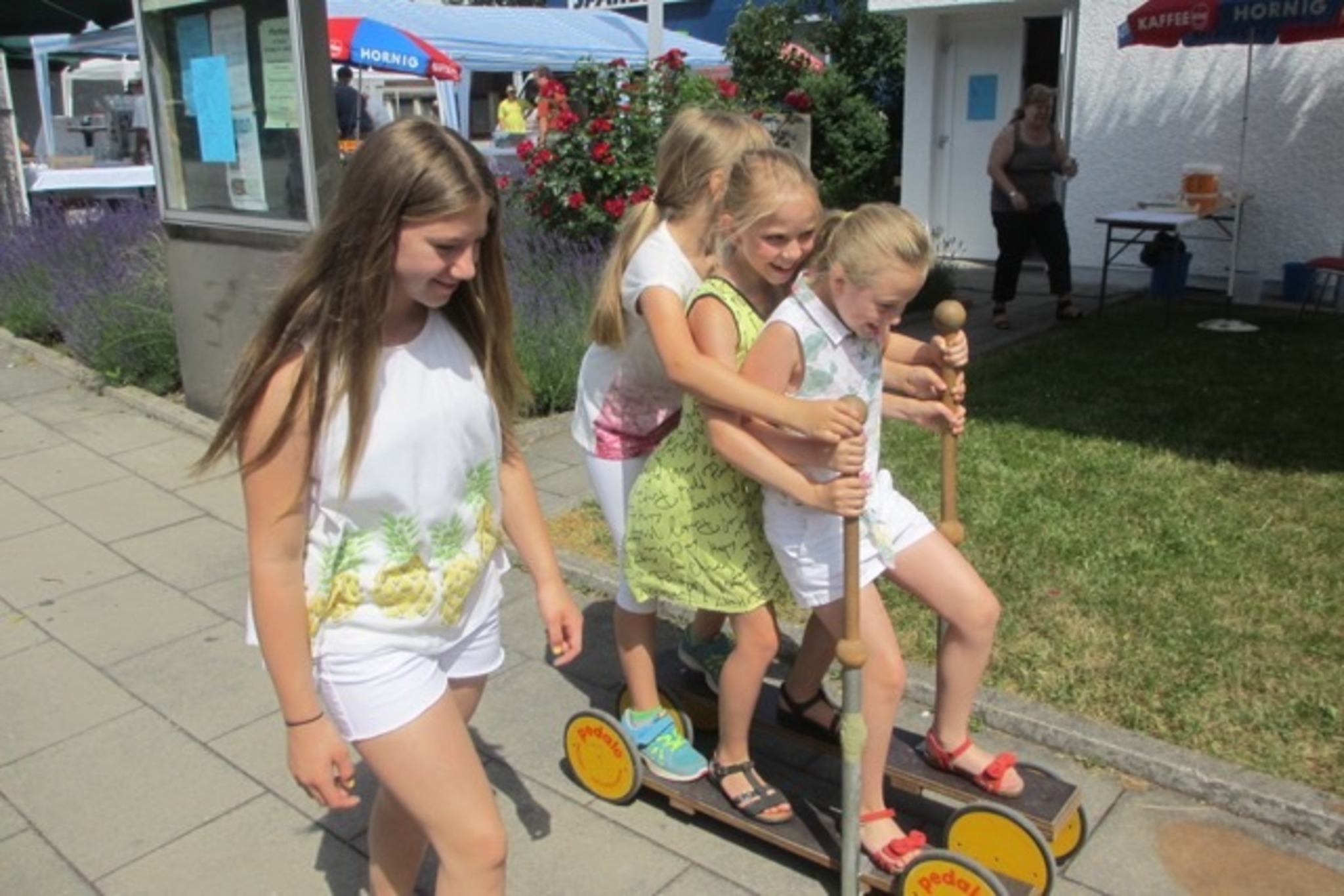 Großes Pfarrfest am Resthof - Steyr & Steyr Land