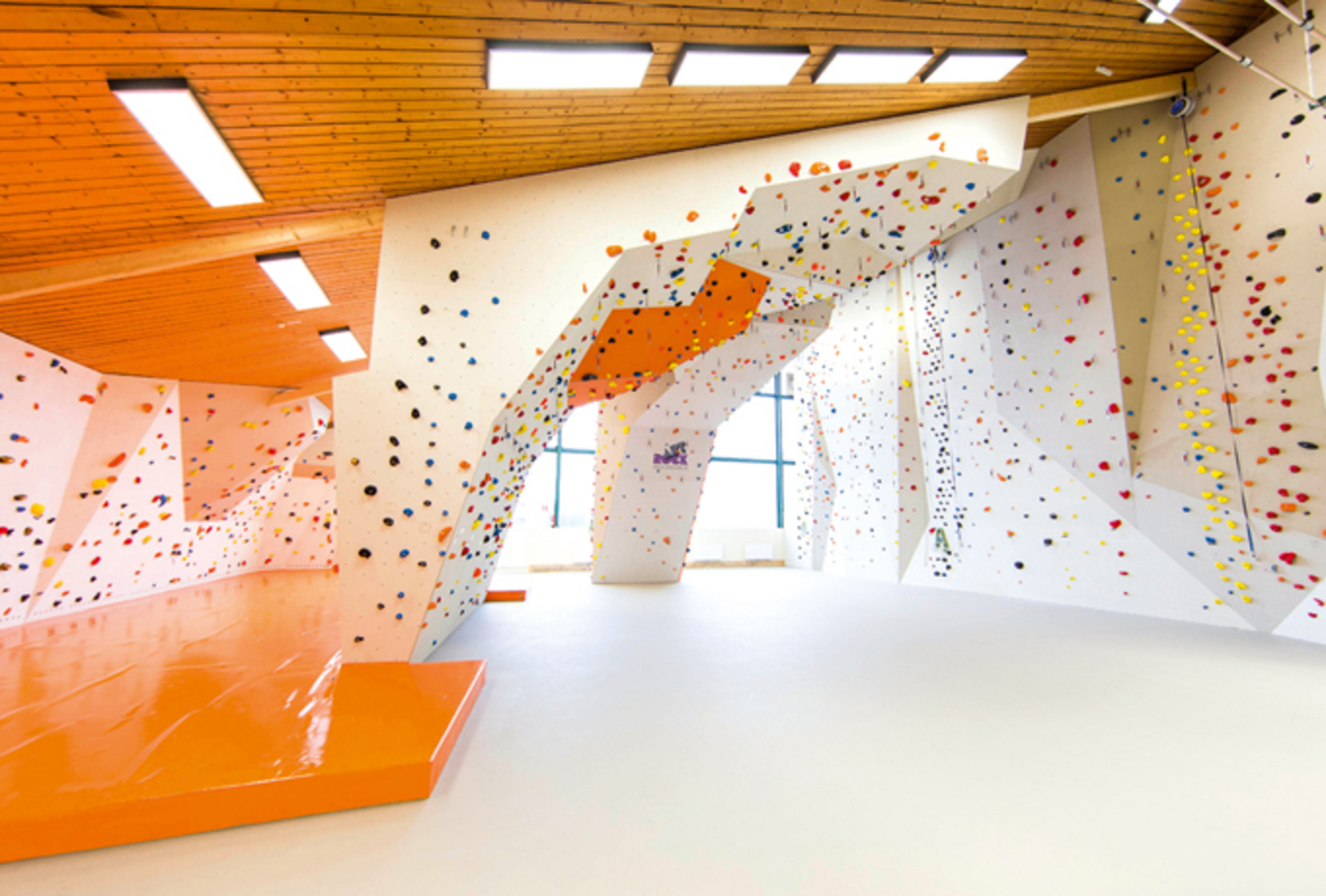 Klettern ist ein sehr beliebter Indoor-Sport - Flachgau