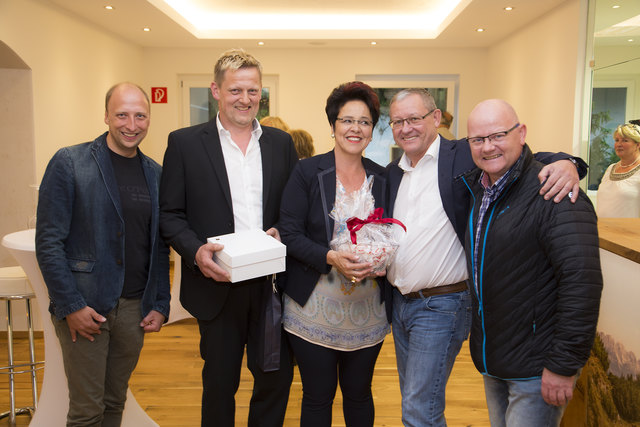 Mittersill: Eröffnung des neuen Ruwies-Schauraumes mit vielen Gästen ...