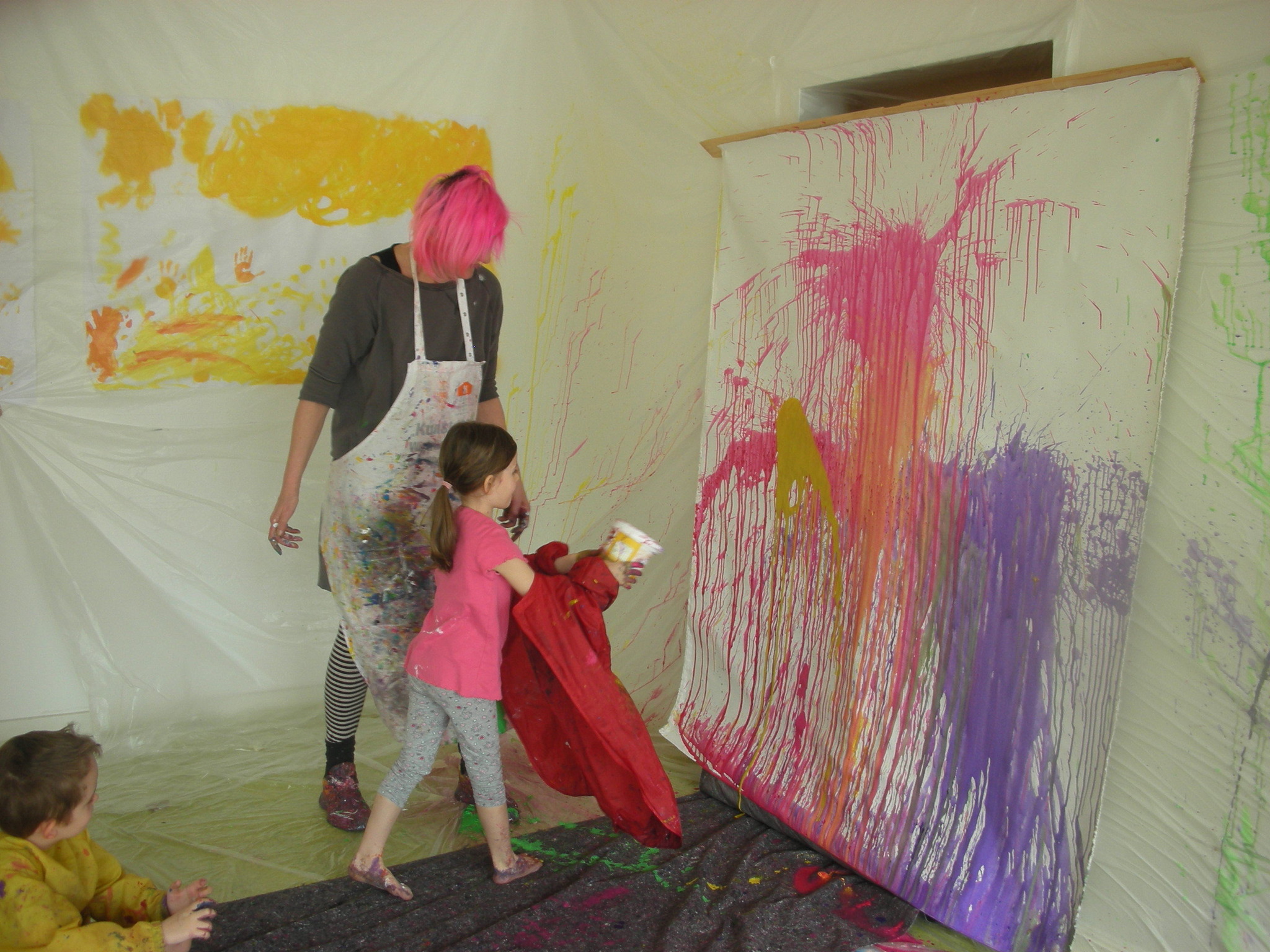 Bunte Vernissage im Kindergarten - Braunau