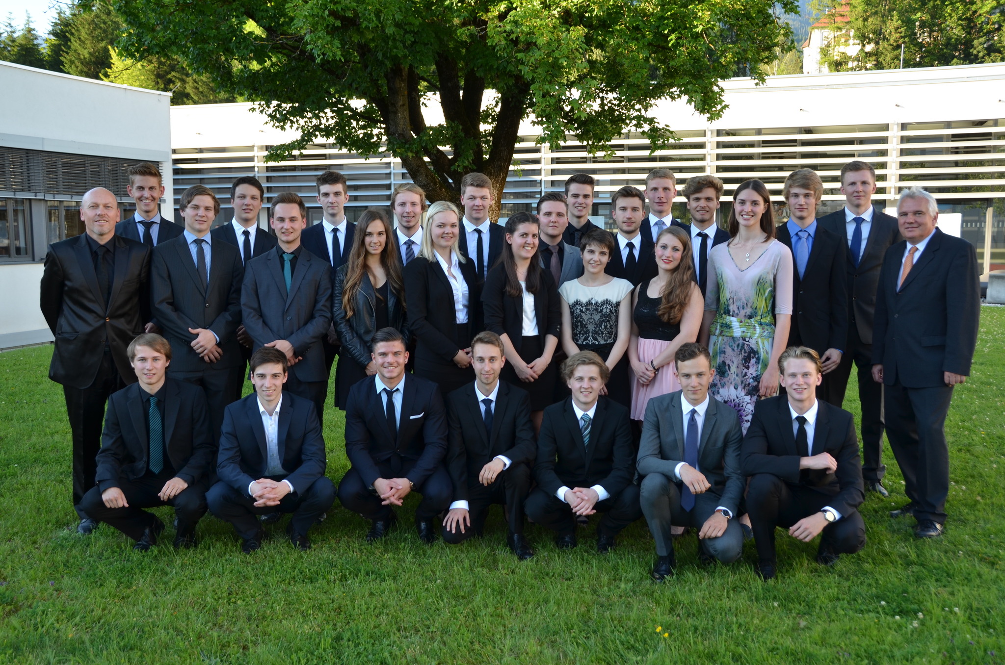 Reife- und Diplomprüfung an der HTL Saalfelden inklusive guter und ausgezeichneter Erfolge - Pinzgau