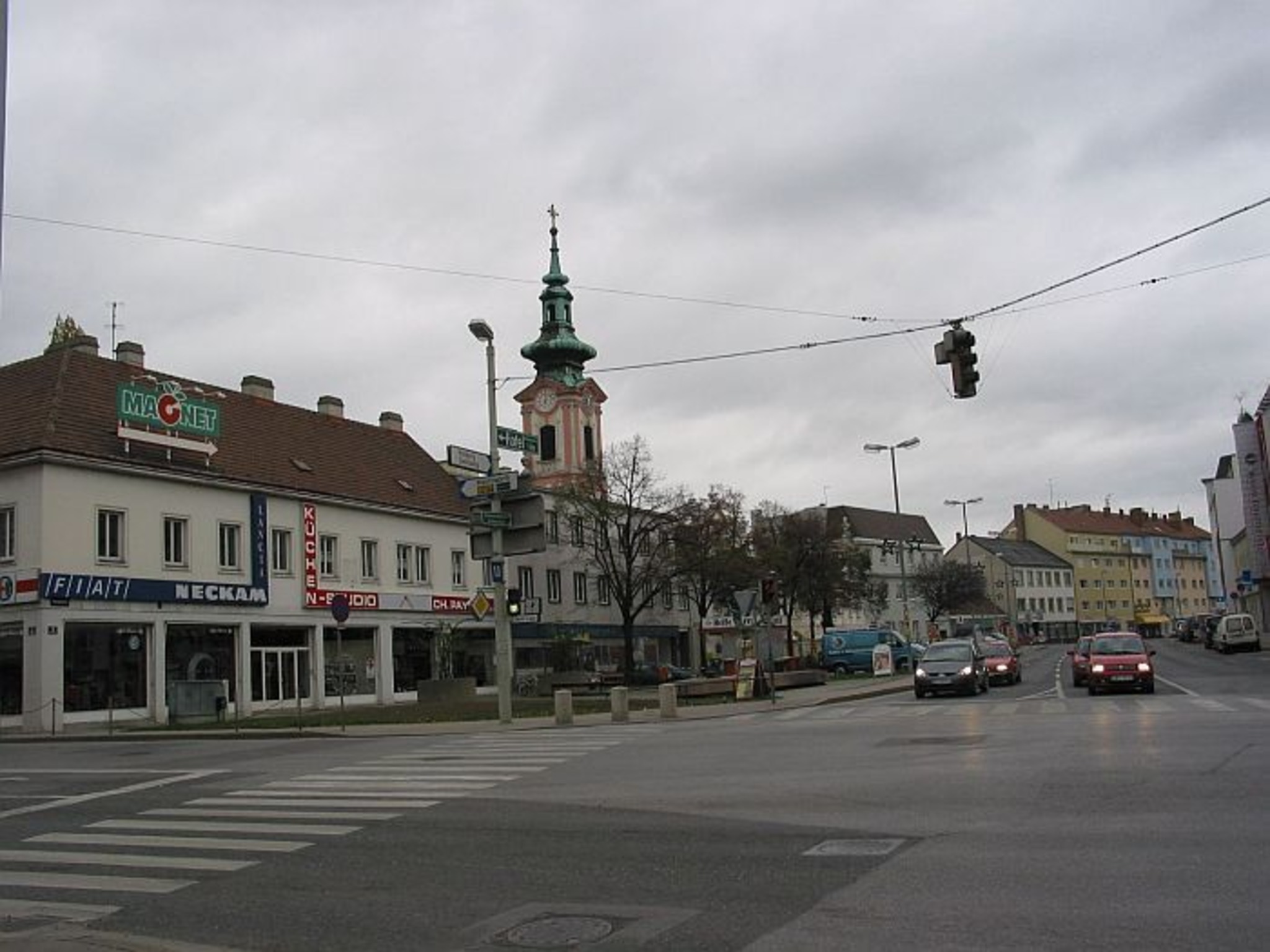 Damals & Heute: Eckhaus Schwechater Hauptplatz - Schwechat