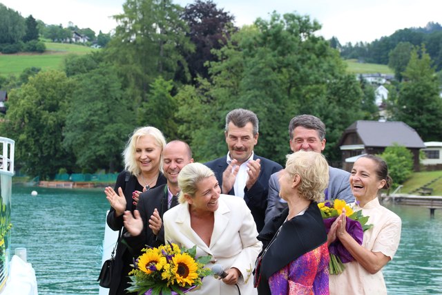 Marina Mahler taufte Schiff auf Namen ihres Großvaters - Vöcklabruck