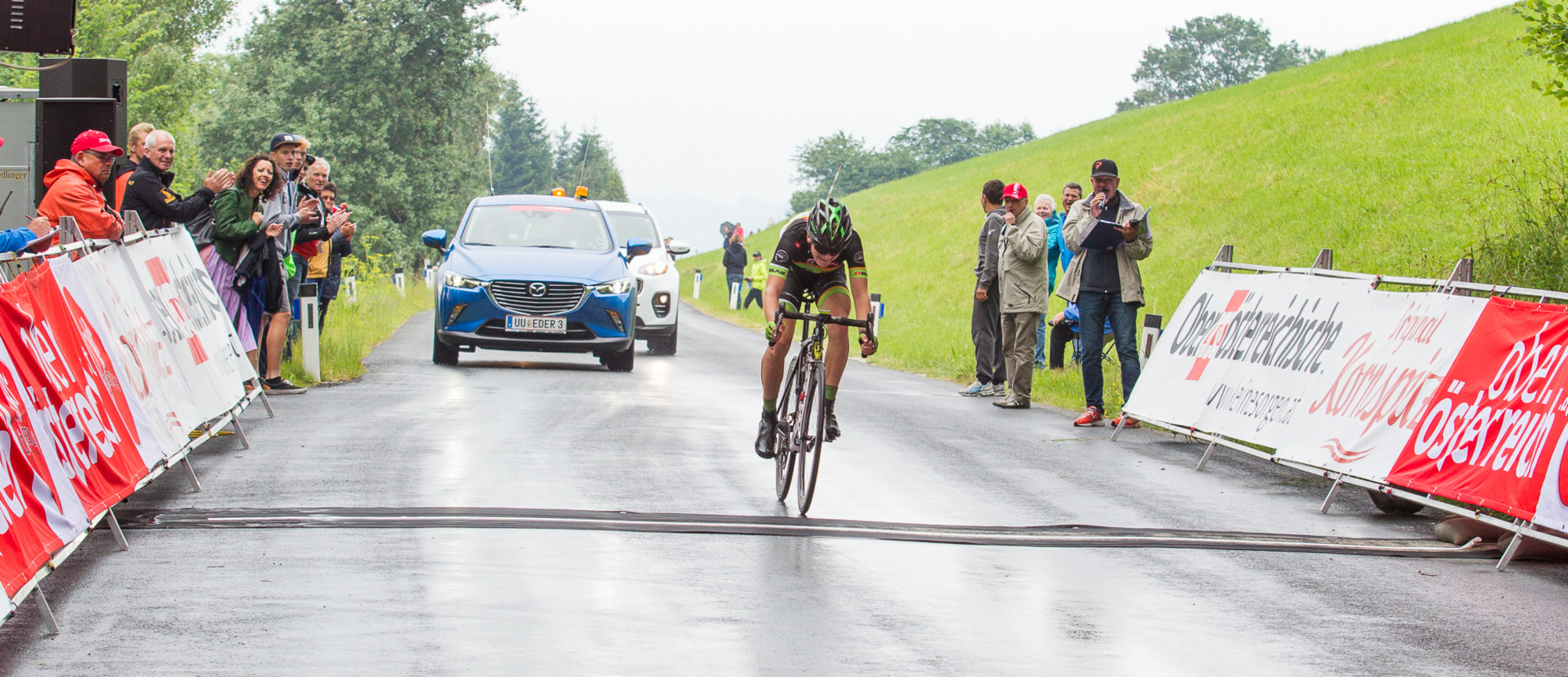 Jaka Primozic aus Slowenien gewinnt die OÖ. Junioren-Radrundfahrt 2016 ...