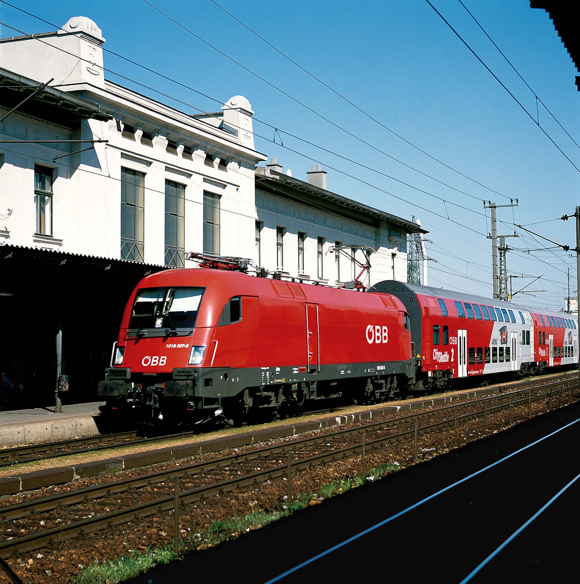 ÖBB: Mit dem Zug bequem zum neuen Rapid-Stadion - Tulln