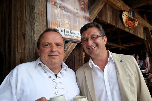 20. Ritterspiele am Fuße von Burg Sommeregg eröffnet - Spittal