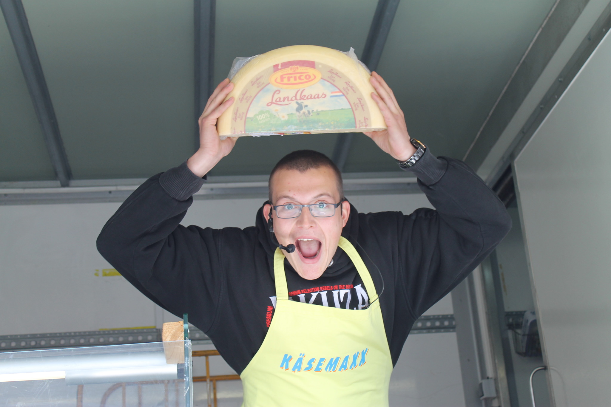 Marktschreier, Markttreiben und großes Fischangebot - Murtal