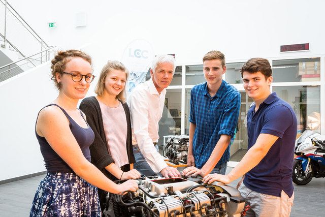 Außergewöhnliche Praktika für Schülerinnen und Schüler am LEC - Graz