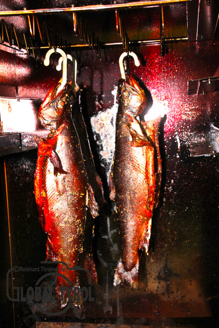 Frisch geräucherter Fisch... - Kufstein