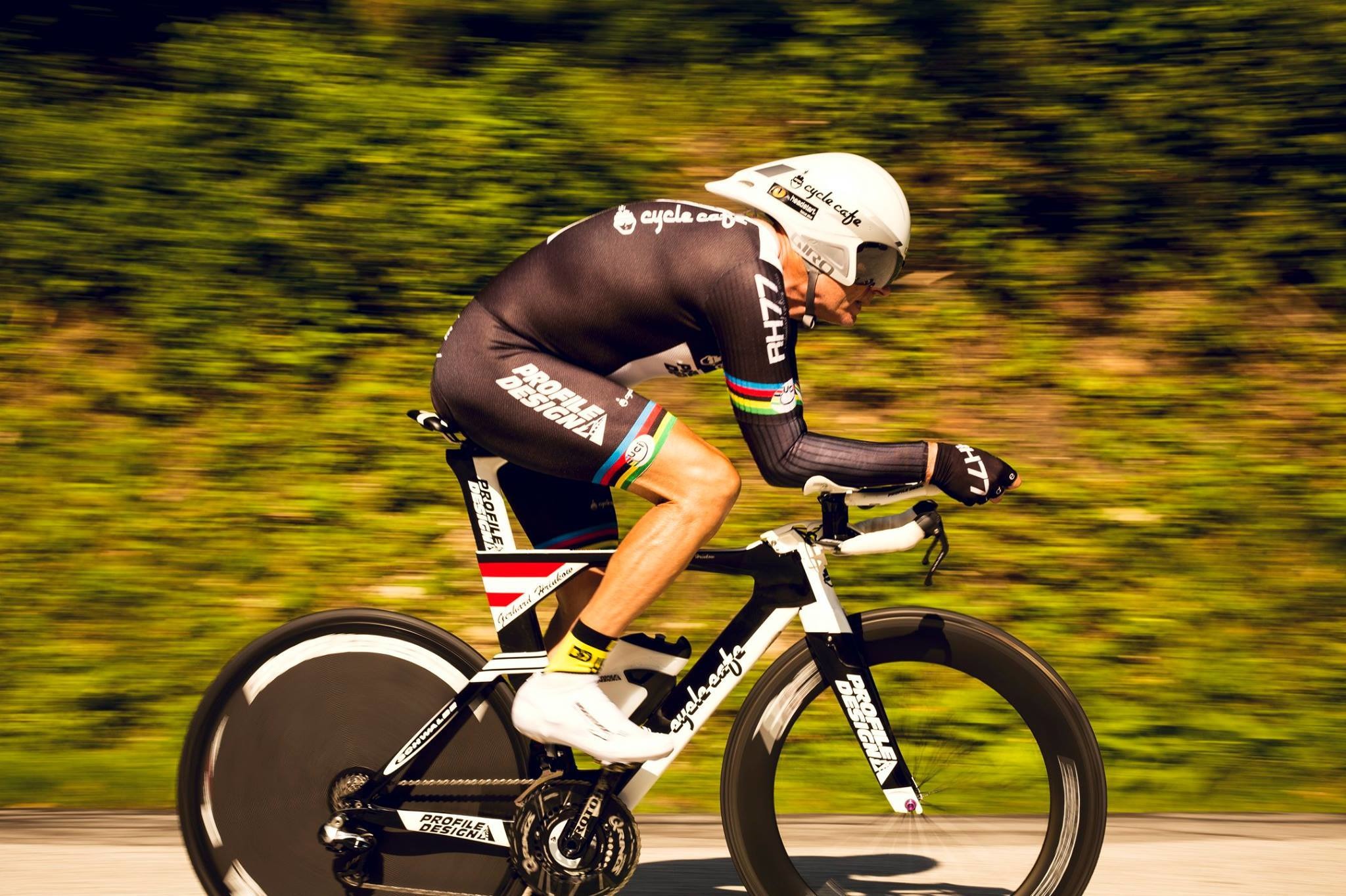 Hrinkow siegt bei WMCF Master Weltmeisterschaft - Steyr & Steyr Land