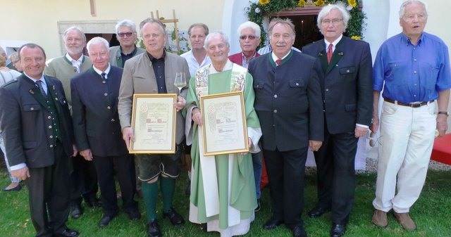 Ehrenbürgerverleihung in der Marktgemeinde Ehrenhausen a.d. Weinstraße ...