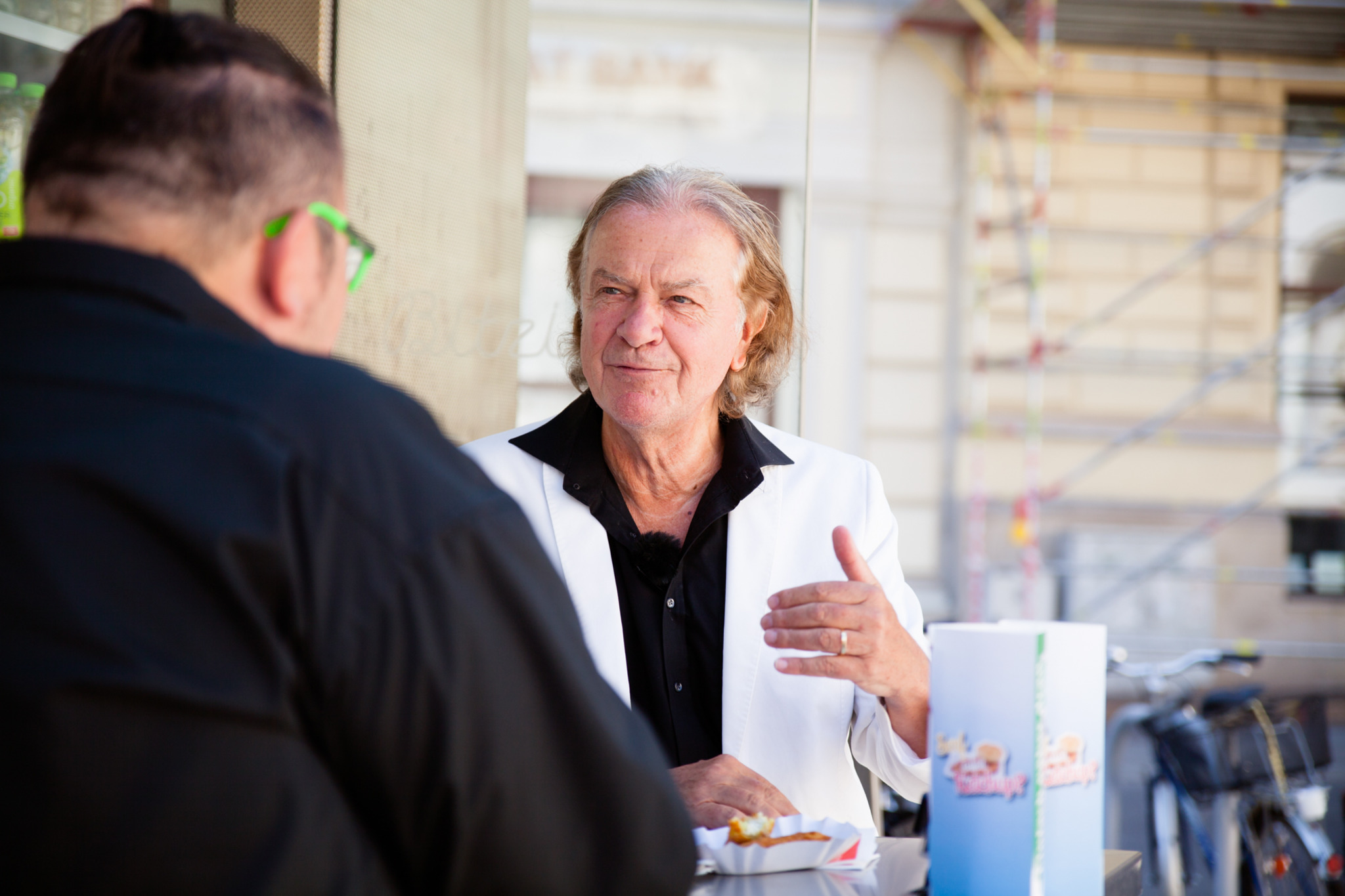 "Senf oder Ketchup?": Peter Hofbauer, der Retter des Metropol (mit ...