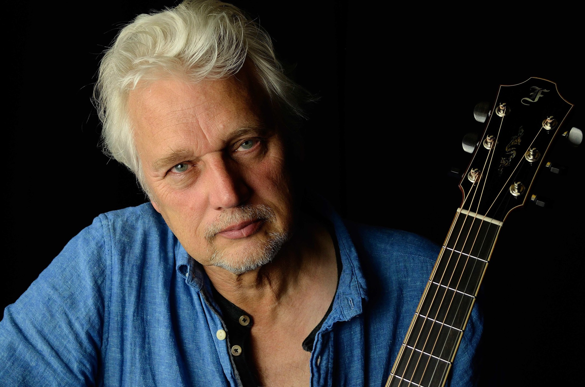 David Knopfler von den Dire Straits gibt ein Solokonzert - Penzing