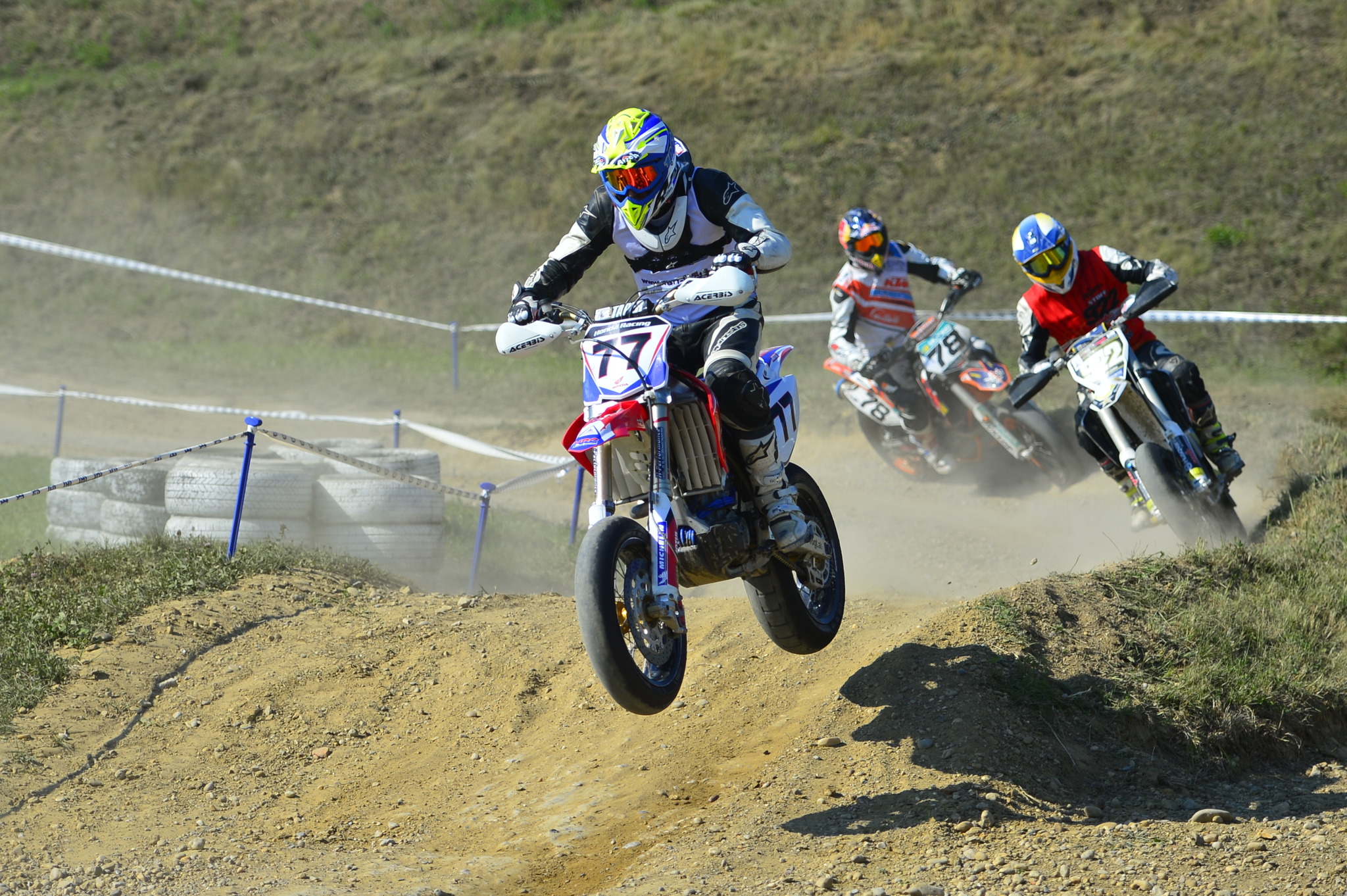 David Engel #77 ist Supermoto-Rookies-Cup Sieger 2016 - Horn