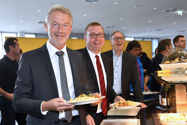 BMW Group Werk Steyr: Neues Betriebsrestaurant lädt ein - Steyr & Steyr ...