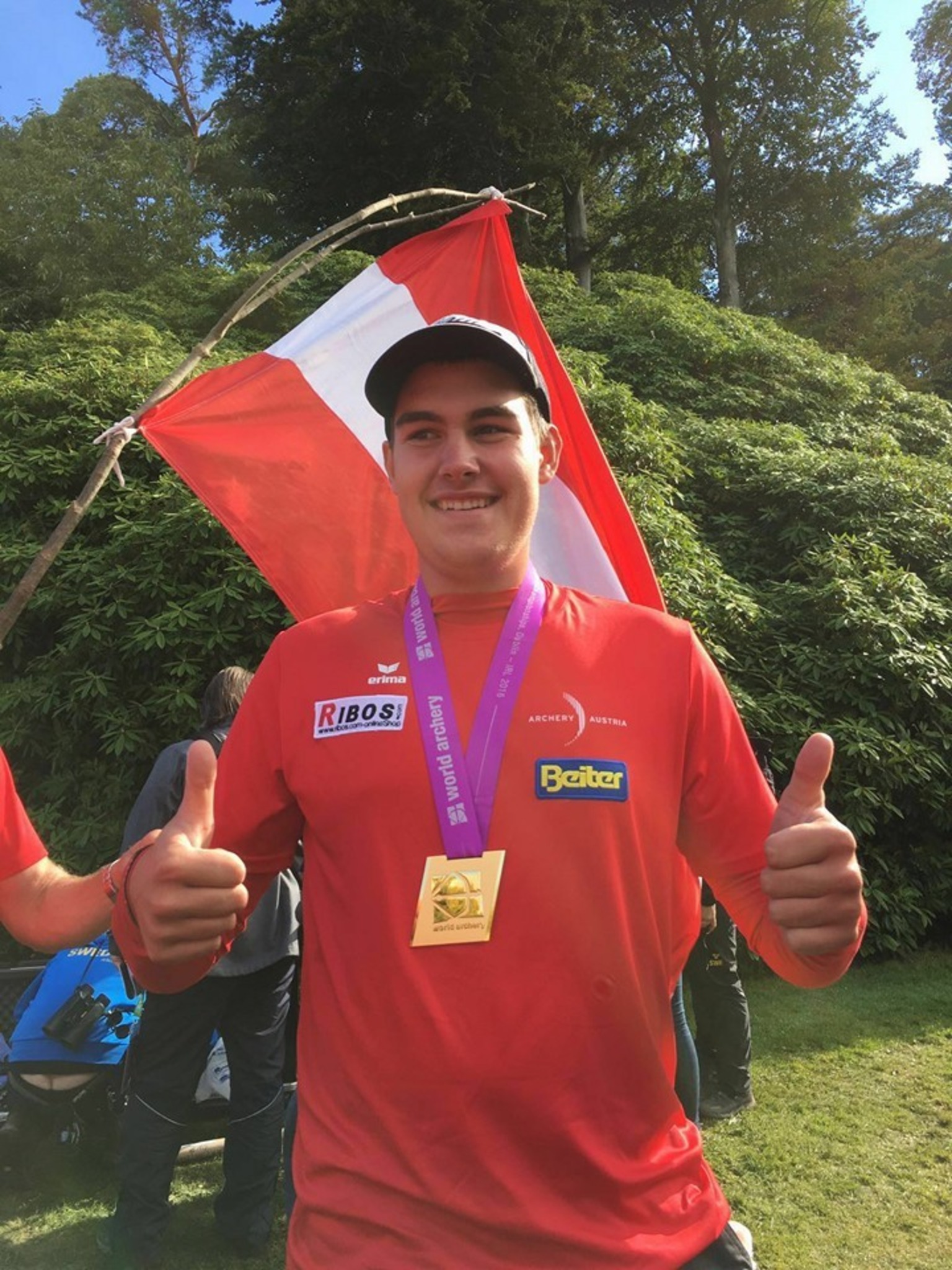 Zweiter Weltmeistertitel für Nico Wiener im Bogenschießen - Oberwart