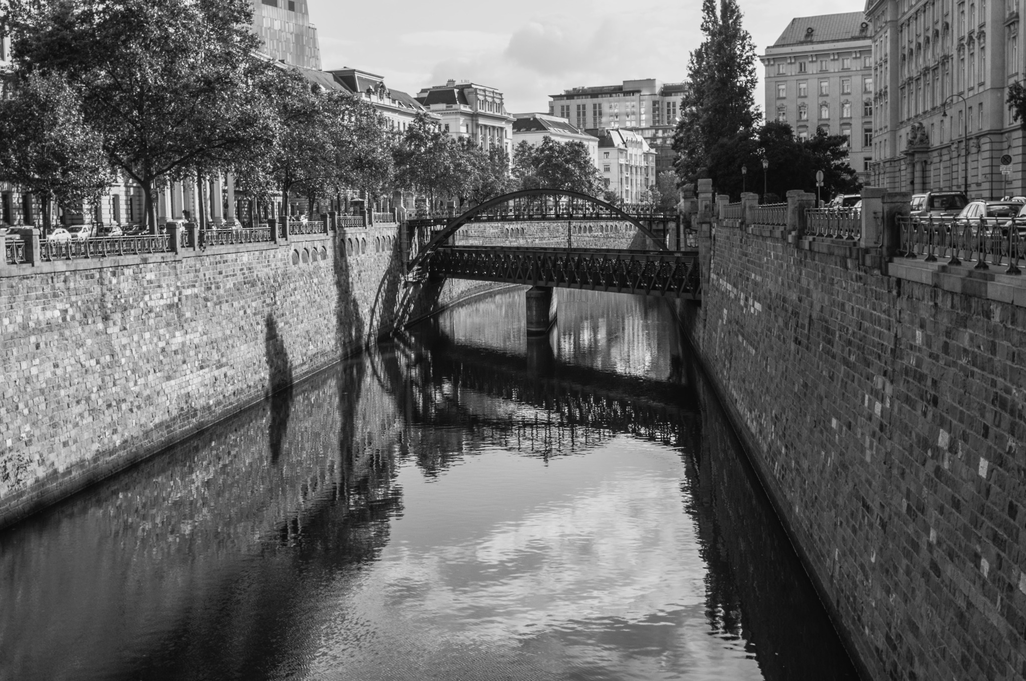 Der Wienfluss.... - Innere Stadt