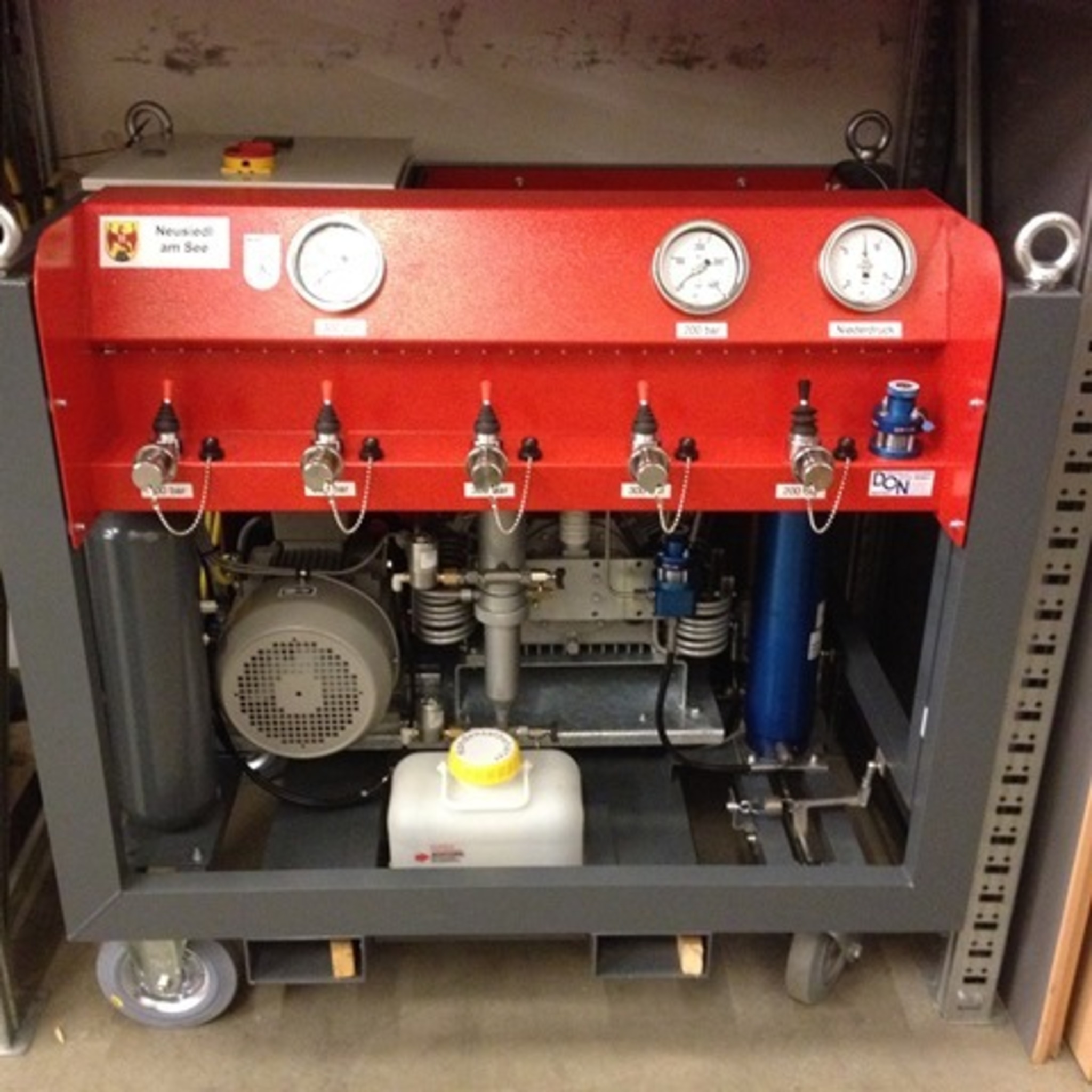 neuer mobiler Kompressor für die STF Neusiedl am See - Neusiedl am See