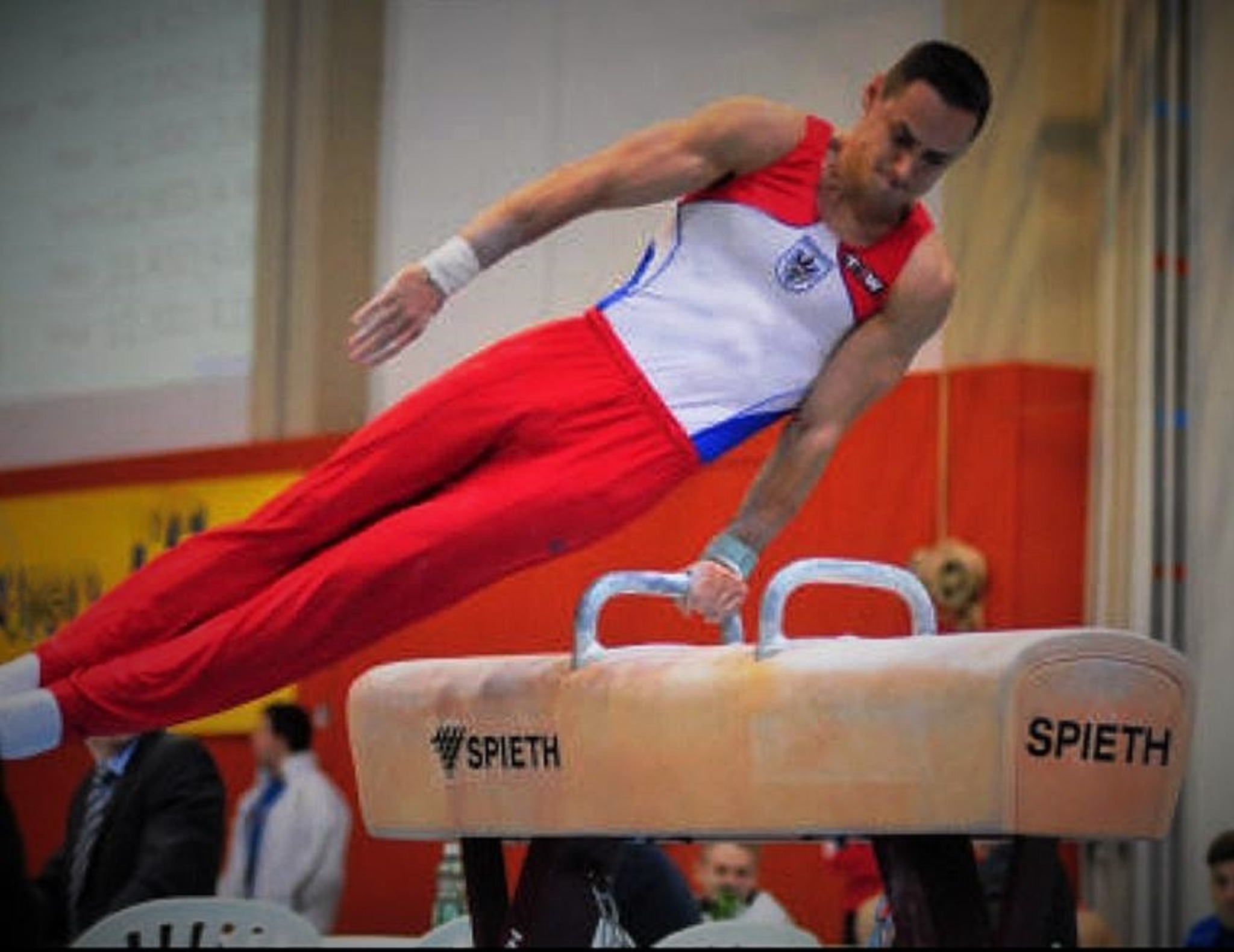 Marco Mayr erreichte den 4. Platz bei den OÖ Kunstturn ...