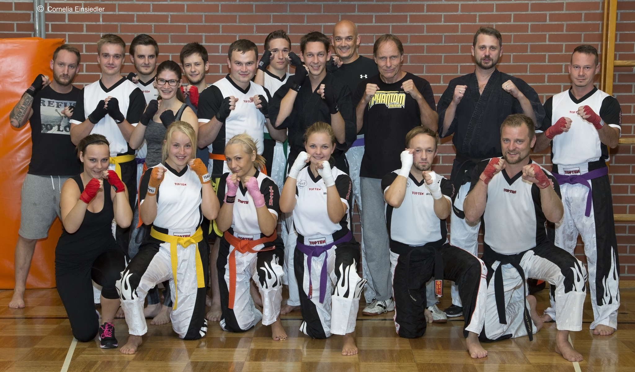 ATV-Frauenheld Orsolics boxte mit Schallerbacher Kampfsportlern ...