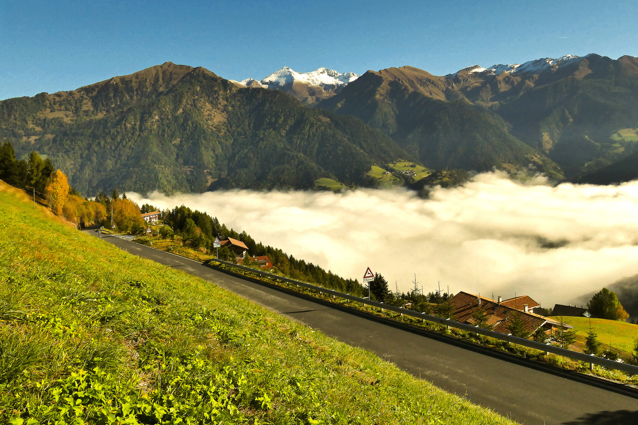 Auffahrt zum Penser Joch/Südtirol - Imst