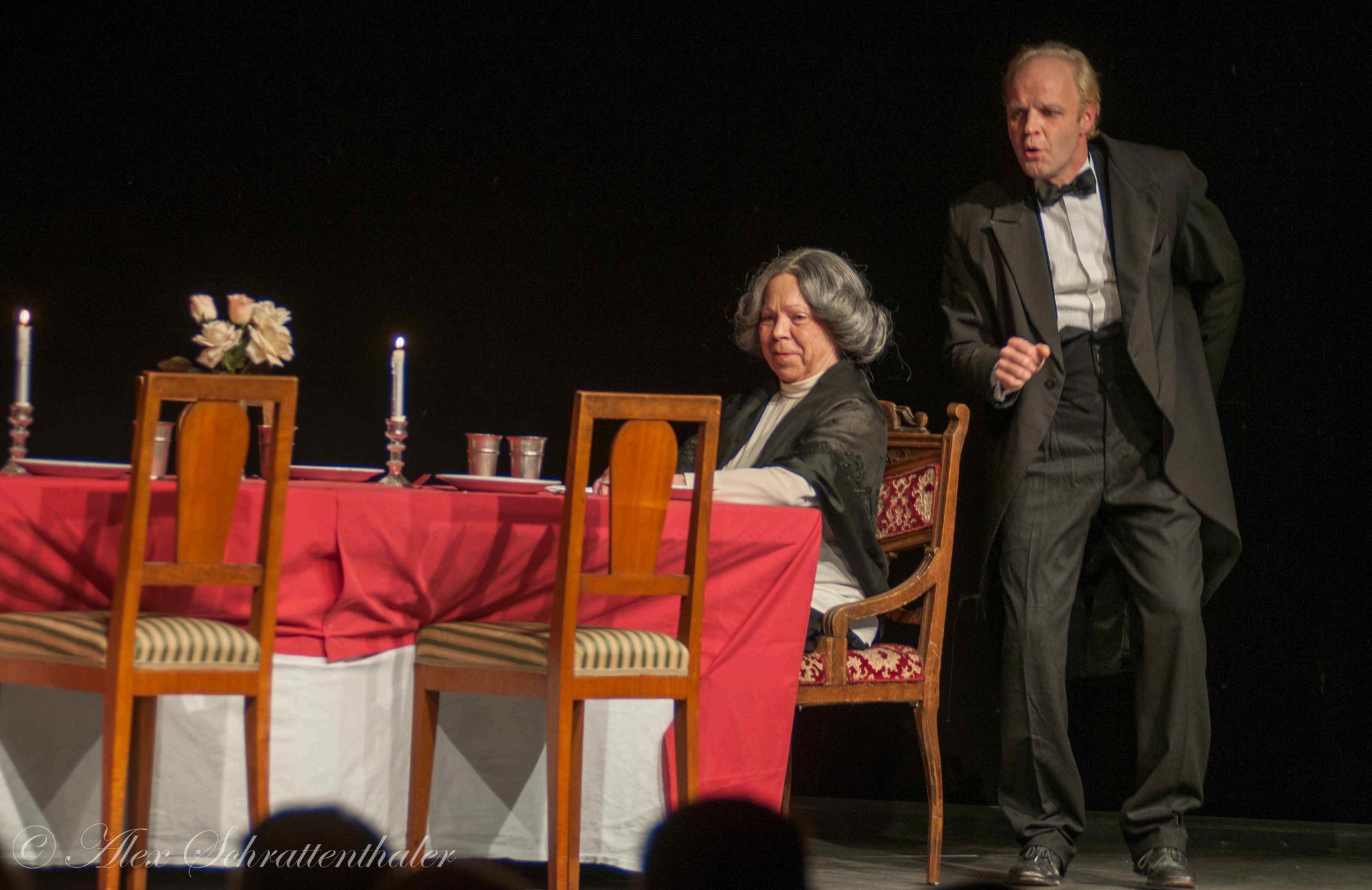 DINNER FOR ONE - Der Silvester-Klassiker mit Florian Adamski - Kufstein