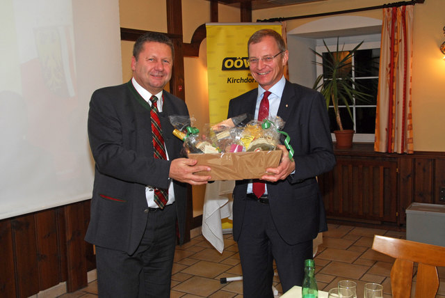 Neuer ÖVP-Vorstand in Wartberg – Manfred Huemer einstimmig ...