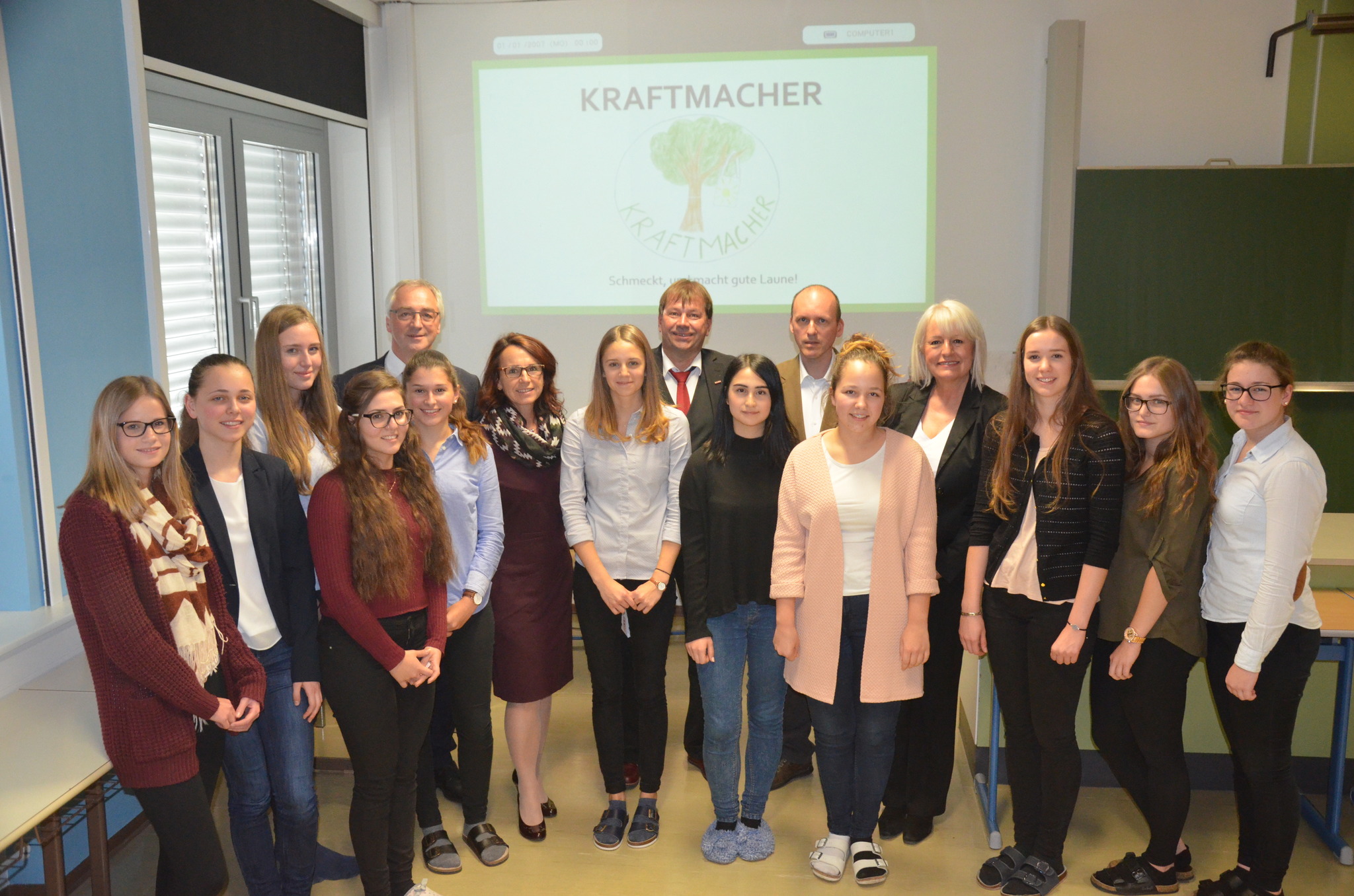 Jungunternehmerinnen in der HLW Perg - Perg