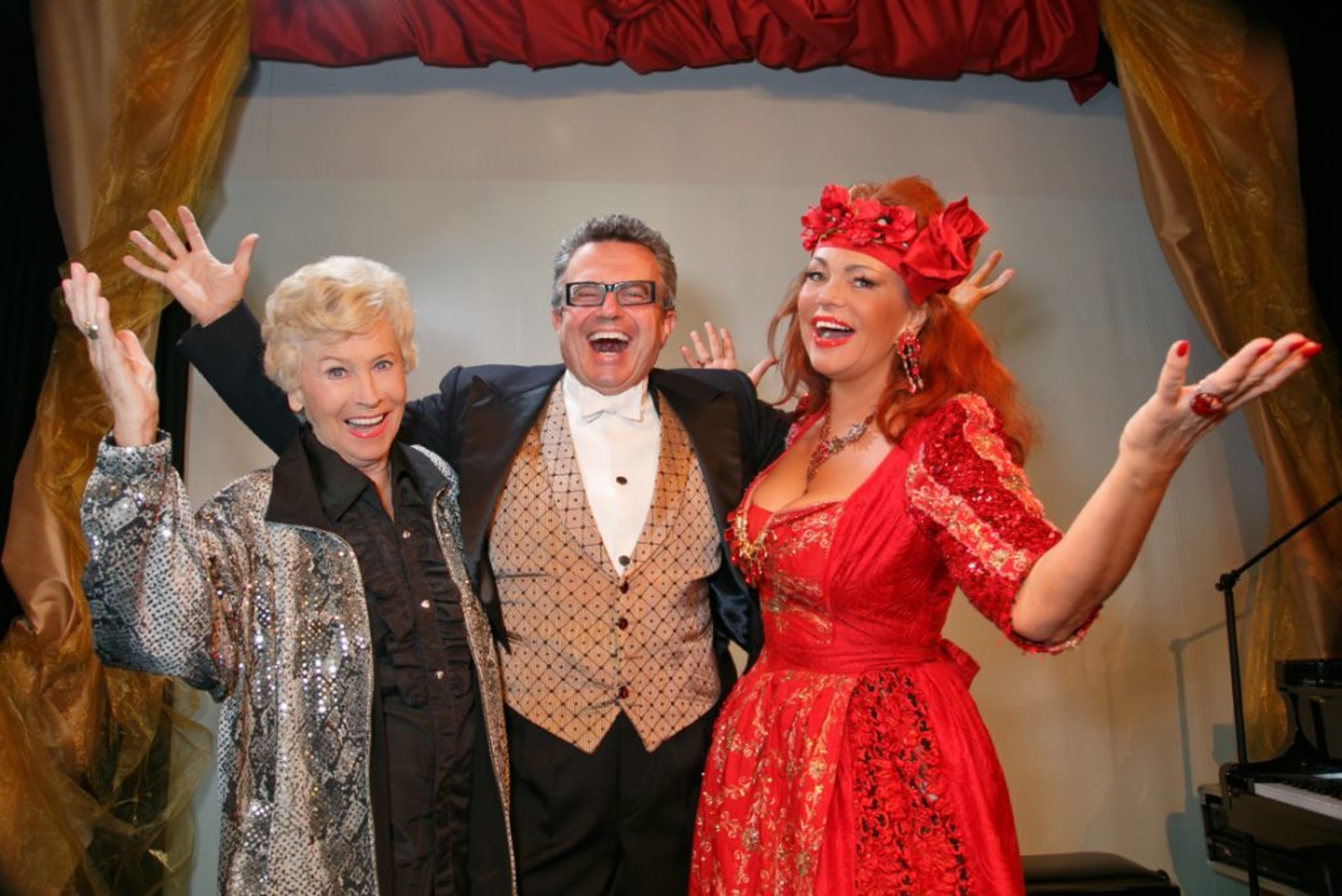 FLOTTER 3ER – Mit oder ohne Hot Dog - mit Stargast Waltraud Haas - Hietzing