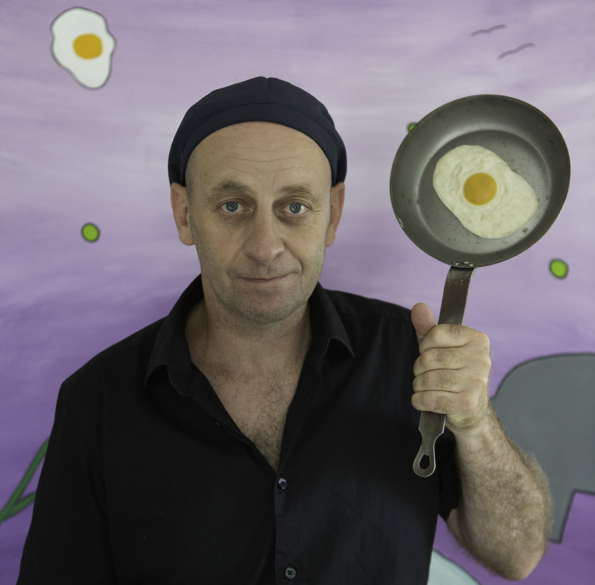 Alf Poier: "Ein glücklicher Sandler hat im Leben mehr erreicht als ein ...