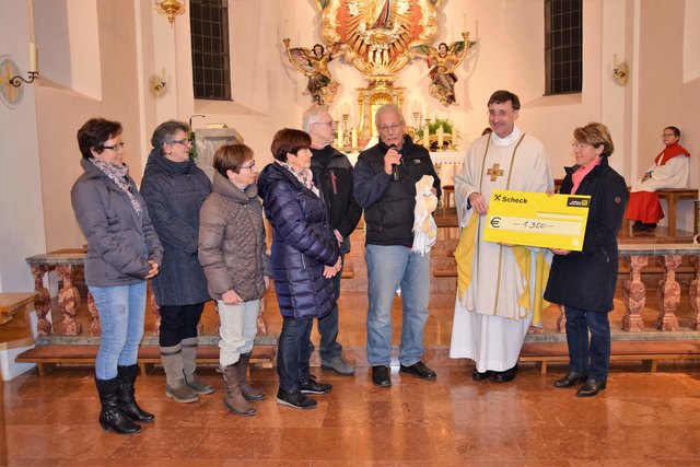 Frauentreff und Pfarre spenden wieder für Nepalhilfe - Kufstein