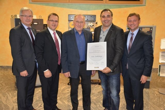 Rauch bildet 100. Lehrling aus - Tulln